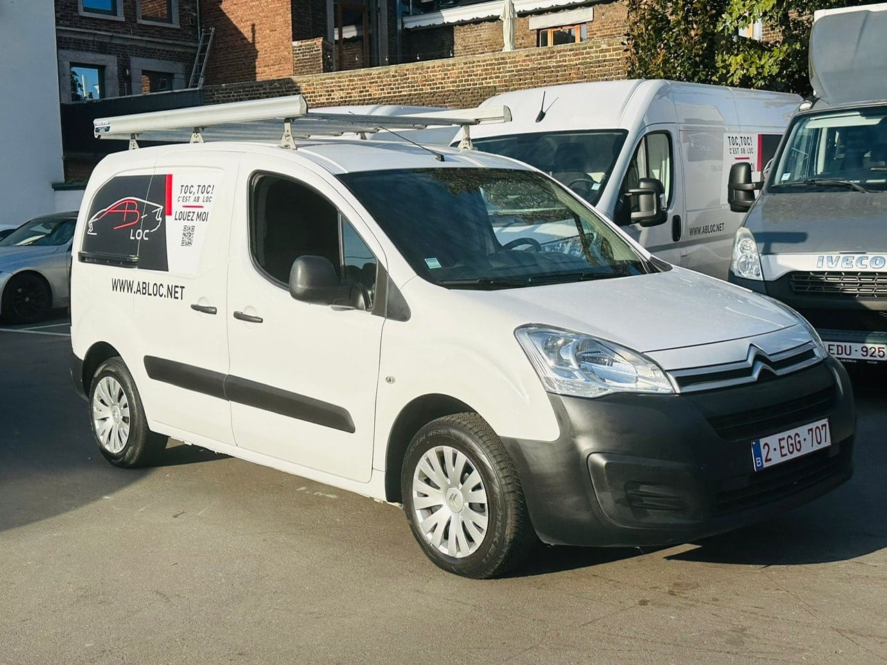 Location Camionnette à Liège - Ford Transit Custom | AB Loc